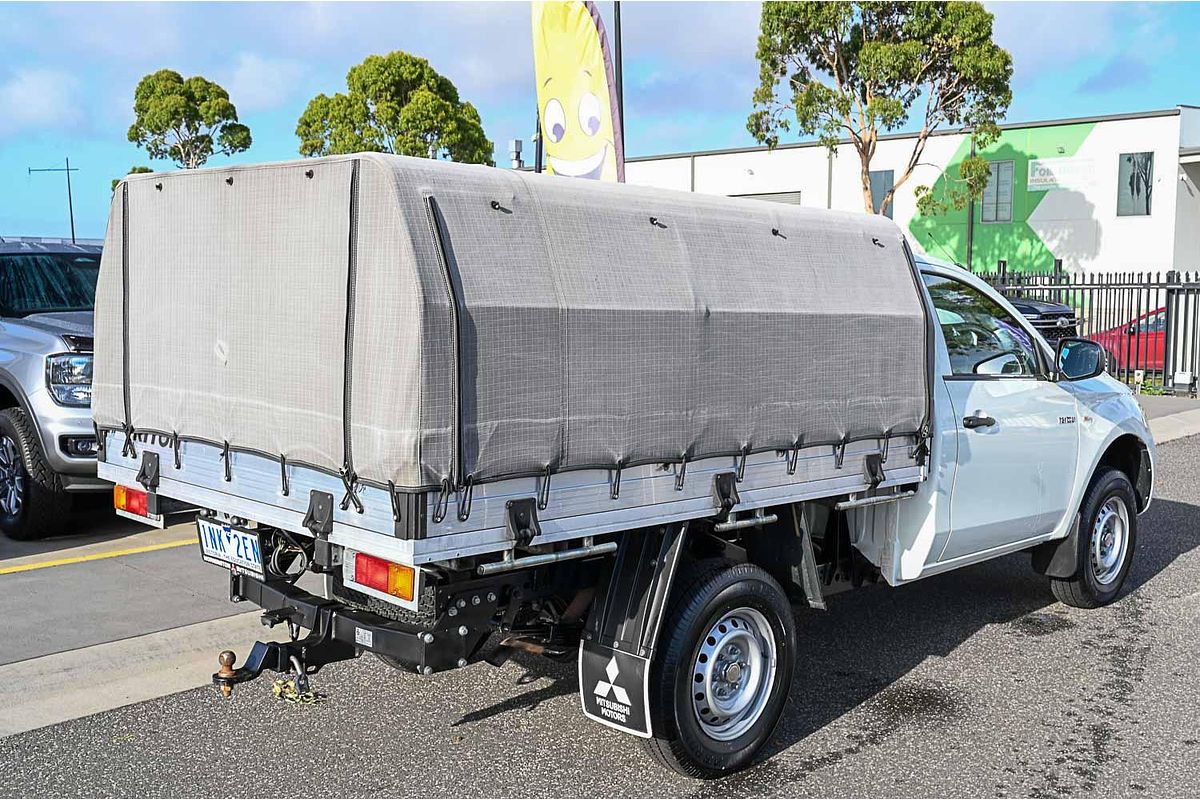 SOLD 2018 Mitsubishi Triton GLX in White | Used Ute | Stock #C19420 ...