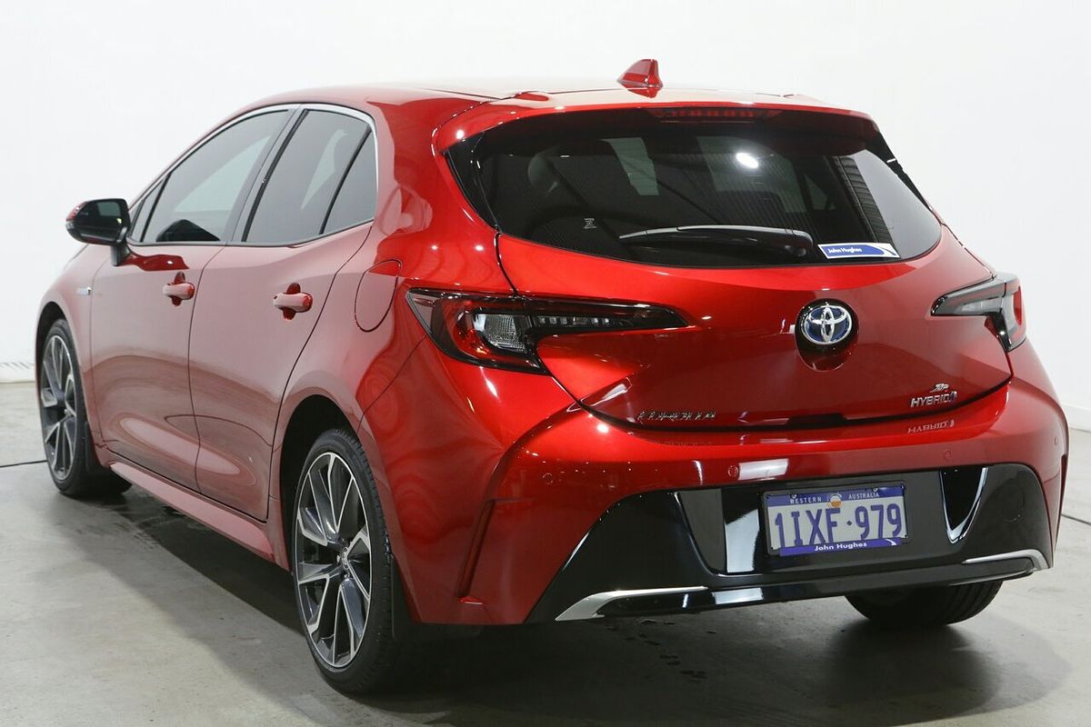 SOLD 2022 Toyota Corolla ZR Hybrid in Red | Used Hatch | Stock #470354 ...