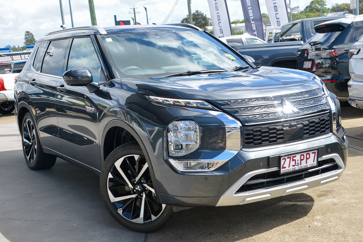 SOLD 2024 Mitsubishi Outlander PHEV Exceed Tourer in GRAPHITE GREY ...
