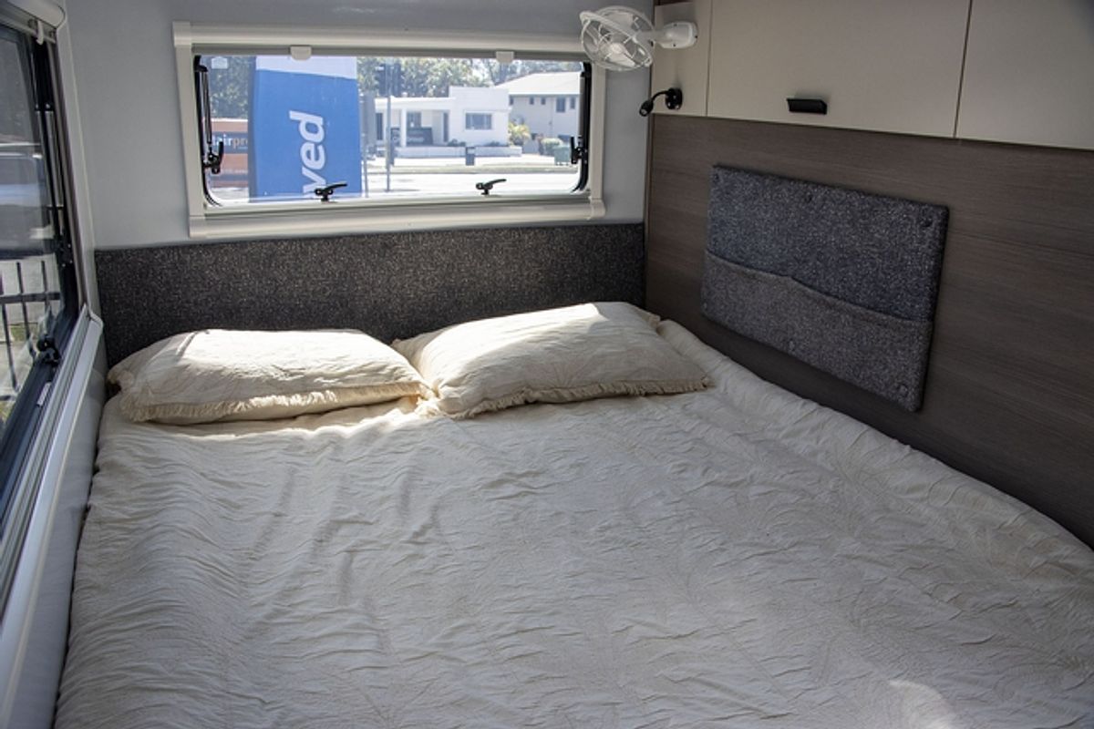 SOLD 2024 Jayco J-Pod CAMPER in GREEN | Used Caravan | Stock #24719 ...