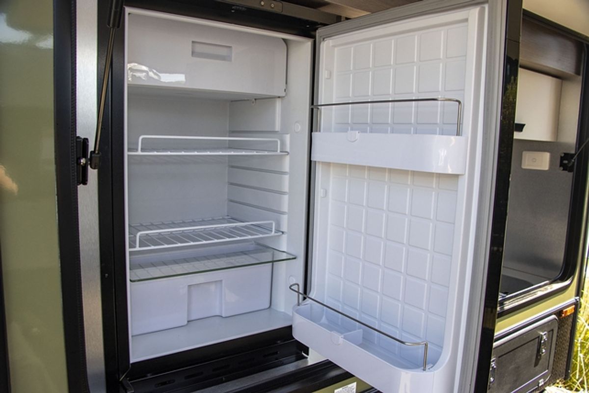 SOLD 2024 Jayco J-Pod CAMPER in GREEN | Used Caravan | Stock #24719 ...