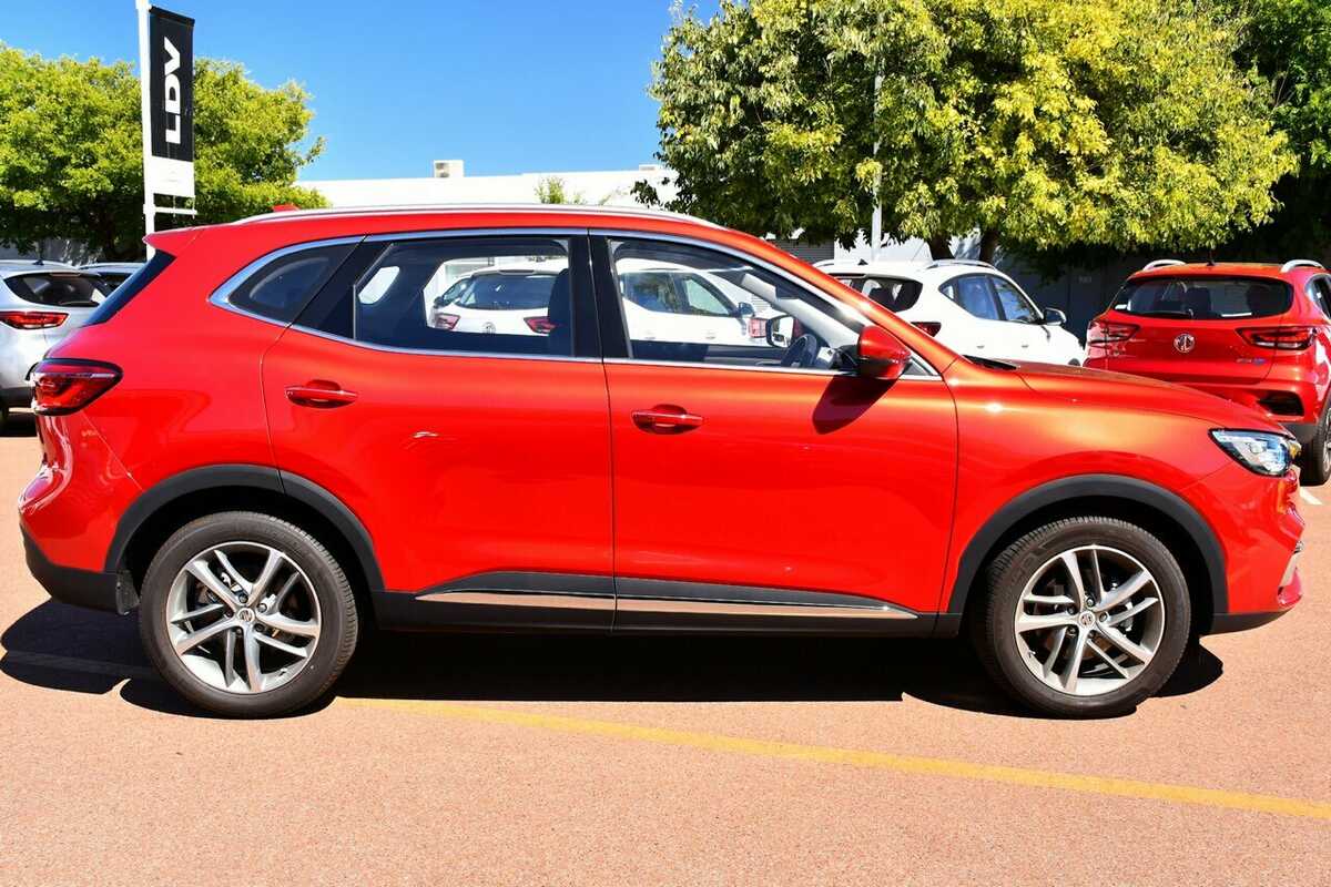 SOLD 2022 MG HS Excite DCT AWD X in Diamond Red | Demo SUV | Victoria ...