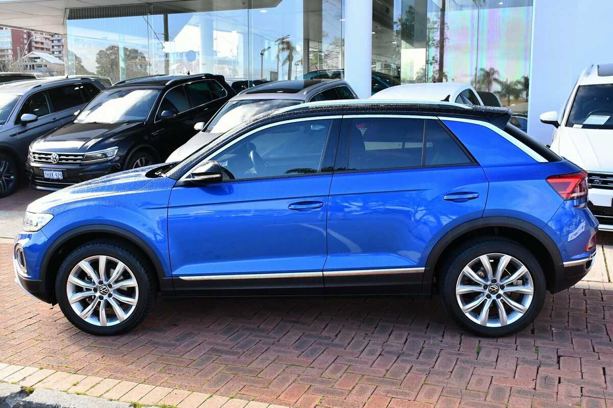 SOLD 2022 Volkswagen T-ROC 110TSI Style in Ravenna Blue & Black | Used ...