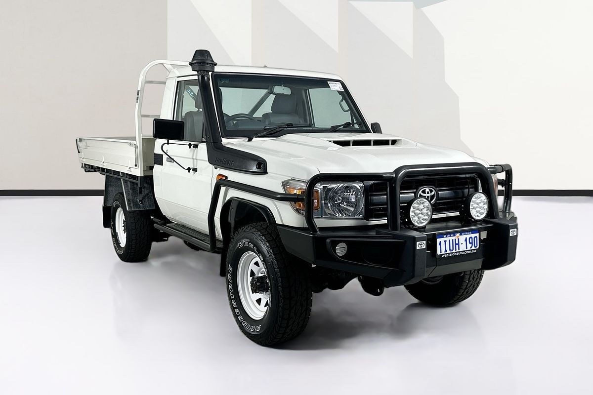 Used 2020 Toyota LANDCRUISER WORKMATE (4x4) For Sale in Perth ...